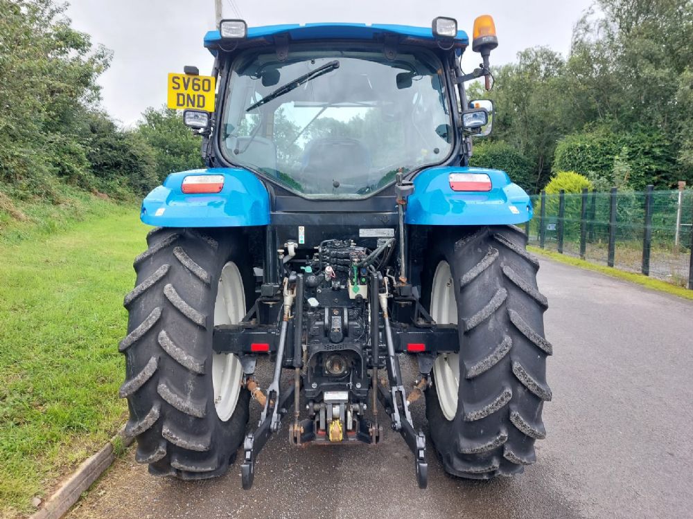 New Holland T6020 - TRACTORS | McMurray Tractors